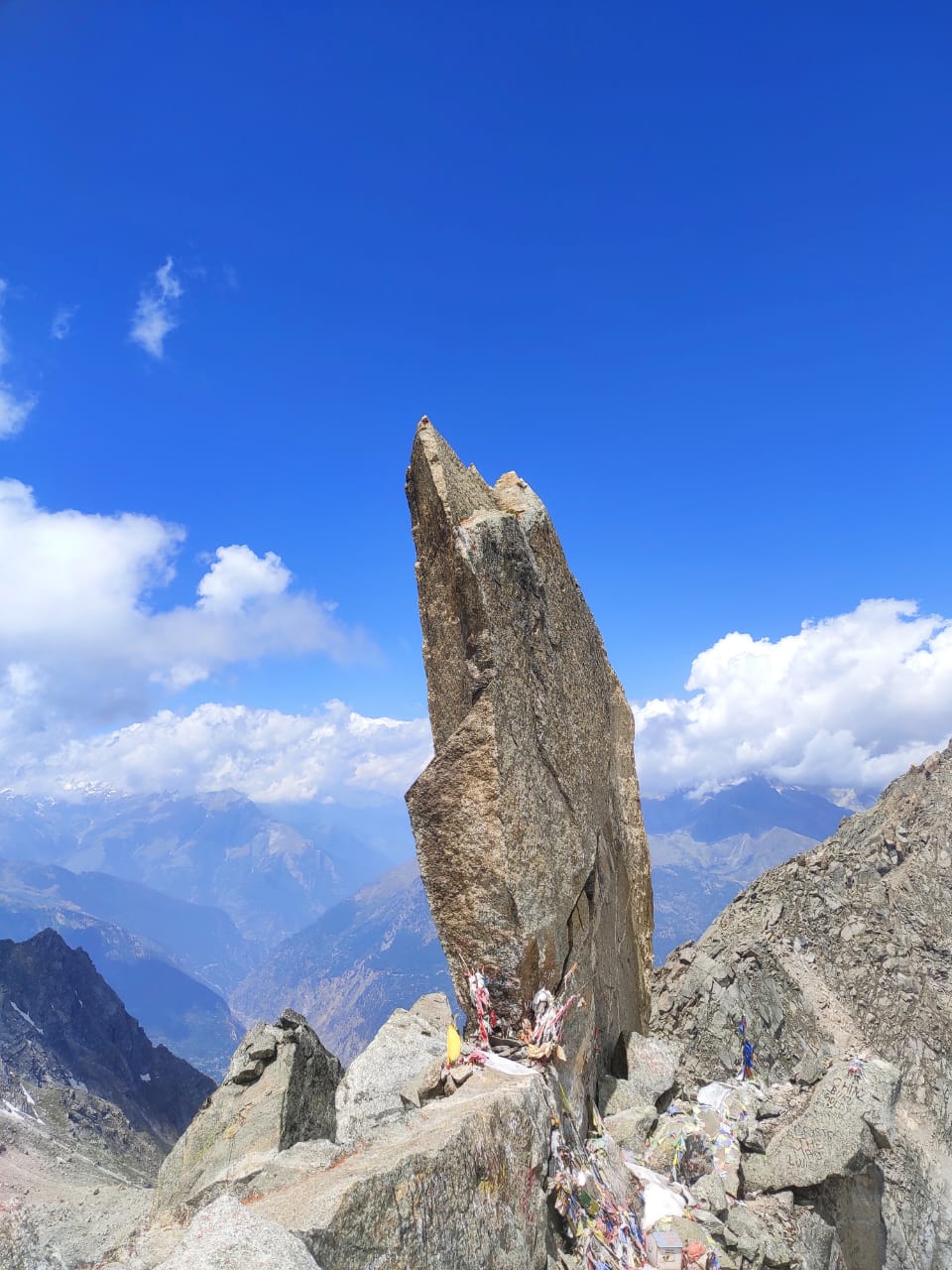 Discovering the Mystical Beauty of Kinner Kailash Yatra: A Spiritual Trekking Adventure ...